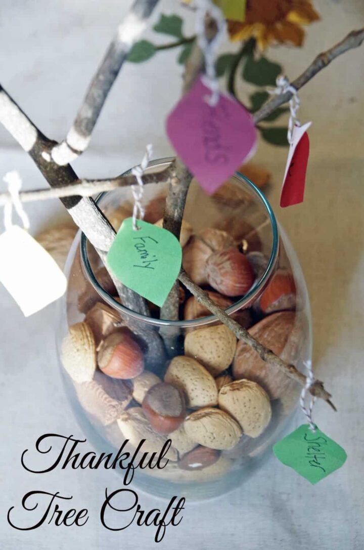 Thankful Tree Craft Idea for Thanksgiving - Suburbia Unwrapped